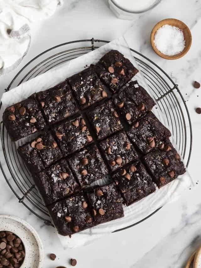 chocolate-zucchini-brownies-erin-lives-whole