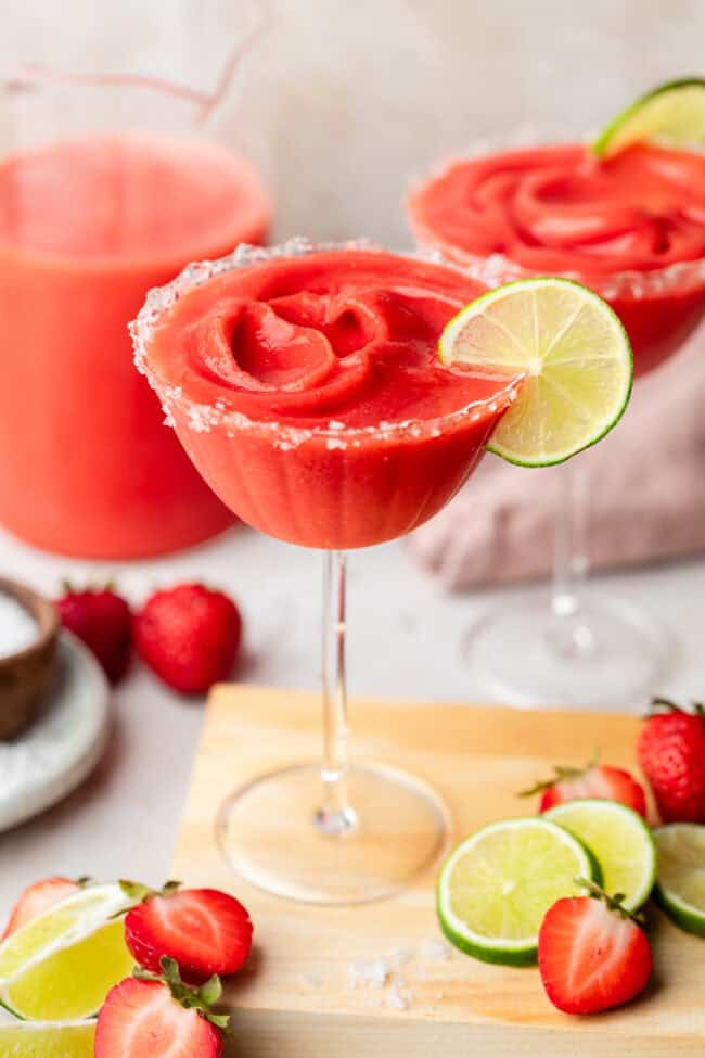 Frozen Strawberry Margarita Mocktail - Erin Lives Whole